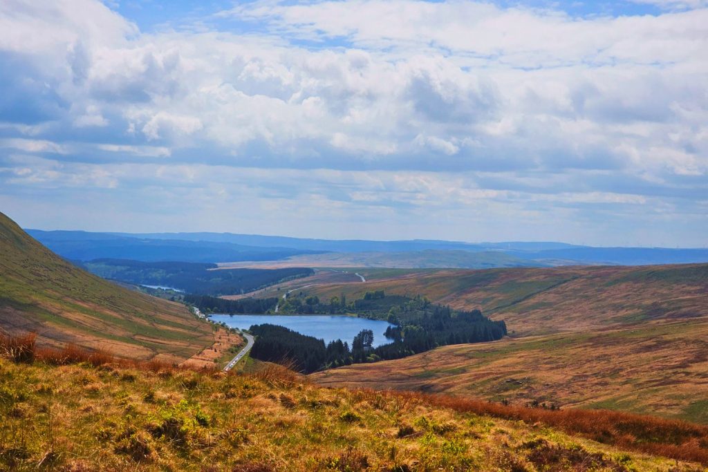 4 Stunning Day Hikes Near Cardiff Without a Car (Public Transport Guide)